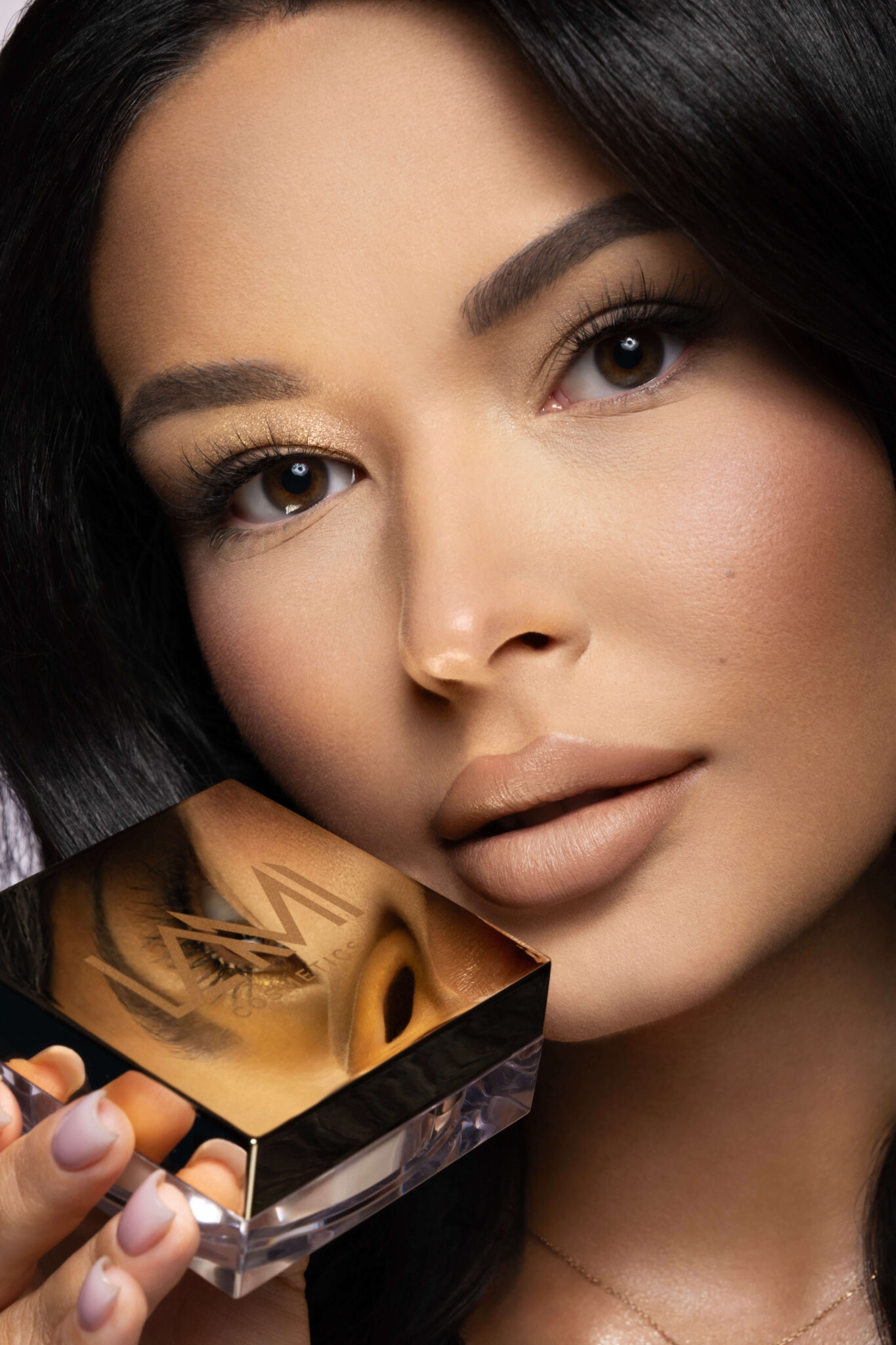 Luksusowe Kosmetyki do Makijażu. Profesjonalne Produkty. Sklep Online ...